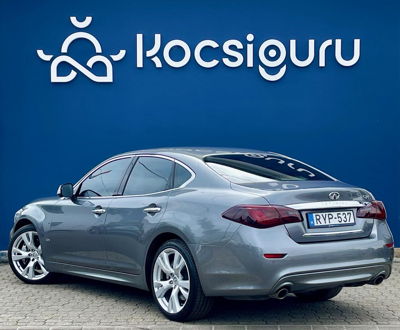 INFINITI Q70 2.2 D (Automata) - KocsiGuru.hu